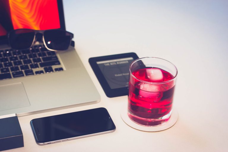 Drinking While Working From Home: When Is It a Problem?